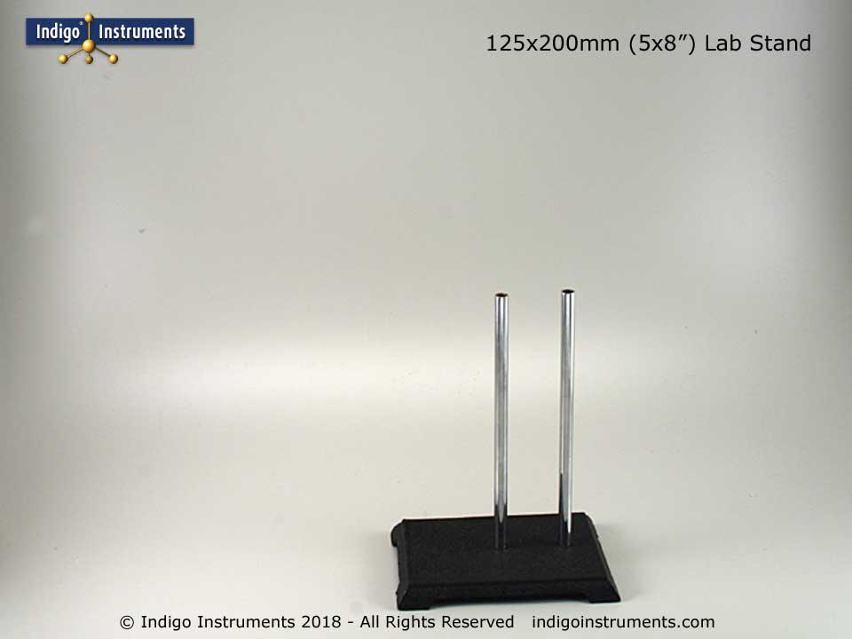 Chemistry Lab Ring Stands, Clamps and Clampholders